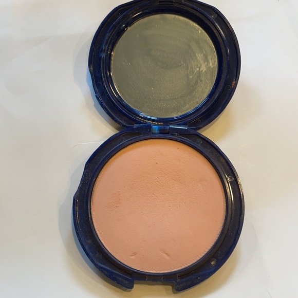 Estee Lauder | Makeup | Vintage Estee Lauder Compact | Poshmark